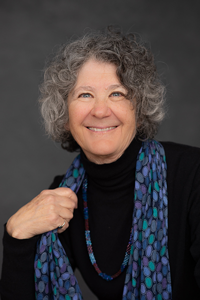 Stephanie Nikolopoulos | A Writer & Editor Embracing the Beatific