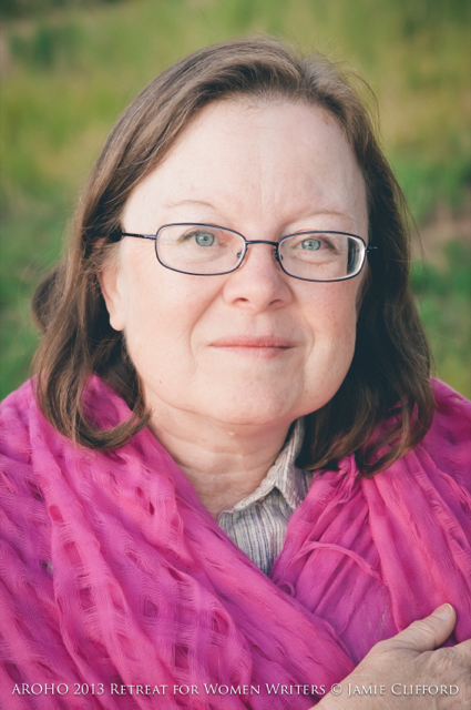 Stephanie Nikolopoulos | A Writer & Editor Embracing the Beatific